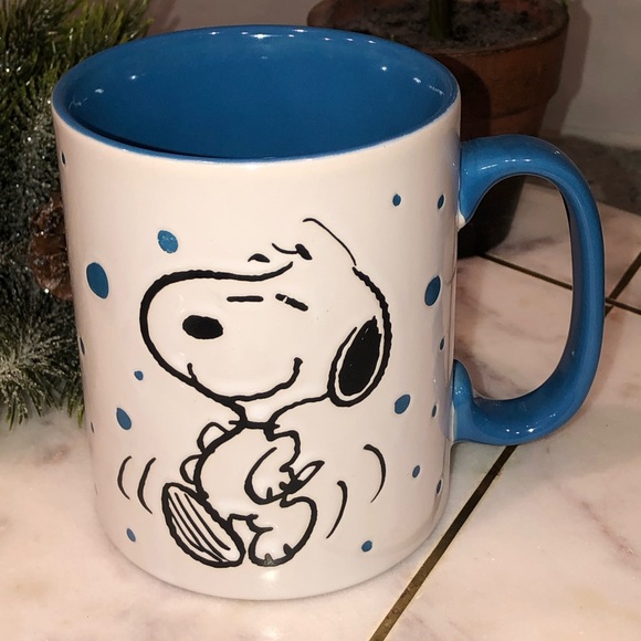 Peanuts | Dining | Nwt Peanuts Snoopy White Ceramic With Blue Dots Mug ...
